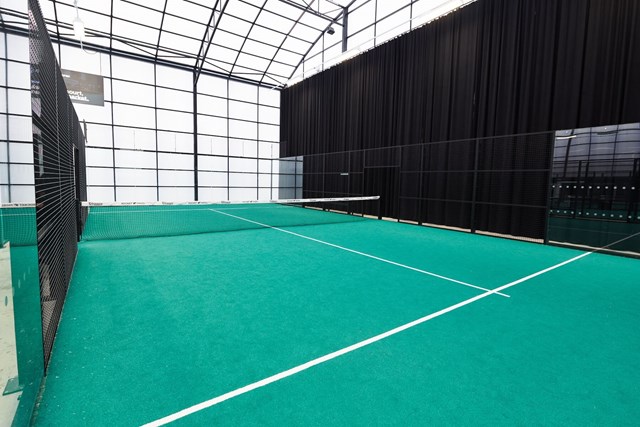 Padel court construction: Costs, dimensions & planning